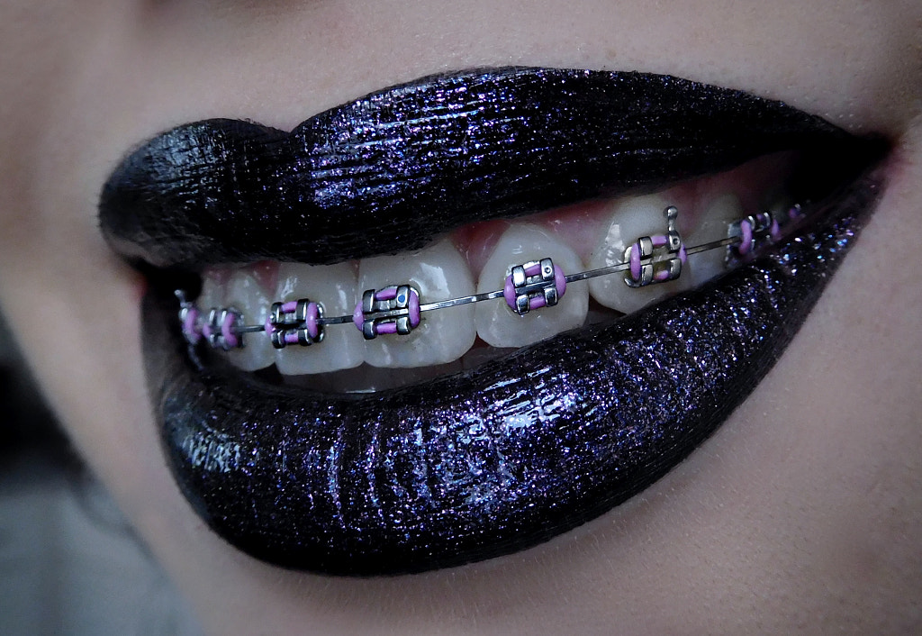 Nebula lips by Mollie Pleau / 500px