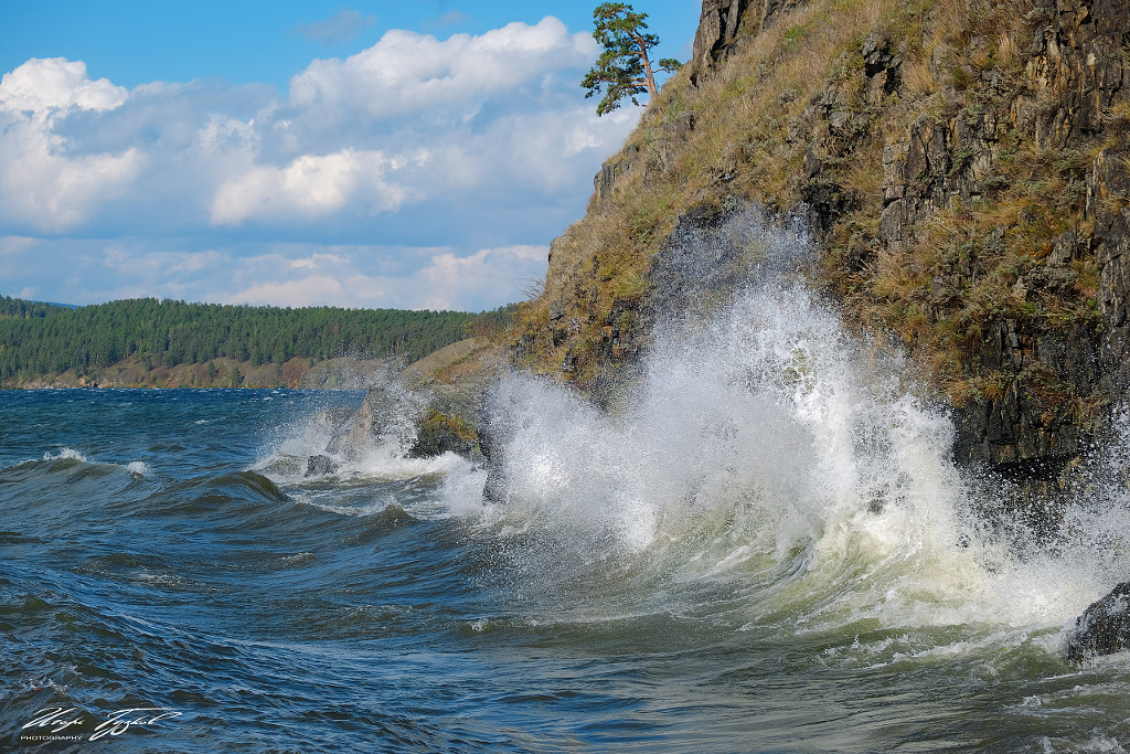 storm on the lake by Igor Goodkov / 500px