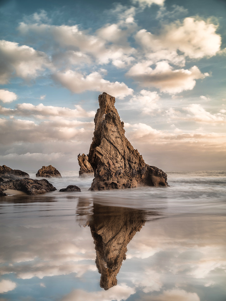 Rocky Reflection by Victor Fernandes / 500px