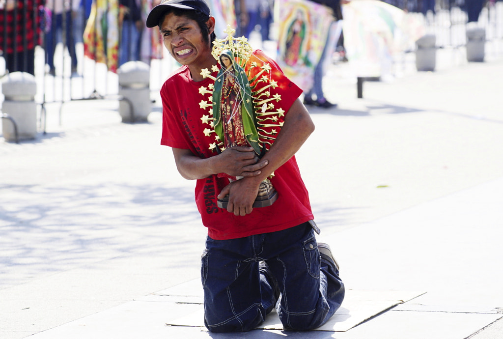Courageux pélerin by Flo René / 500px
