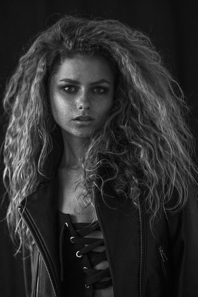 Julia Yaroshenko by Peter Kanthak / 500px