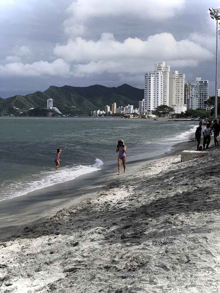 Playa El Rodadero by Alfonso / 500px