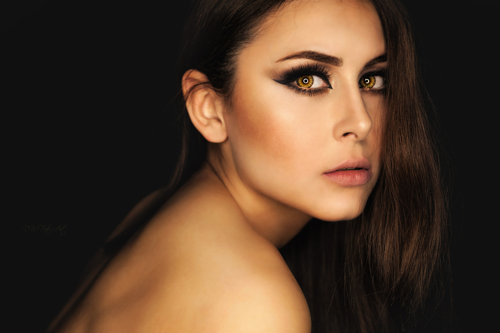 vamp by DW-Foto-Art / 500px