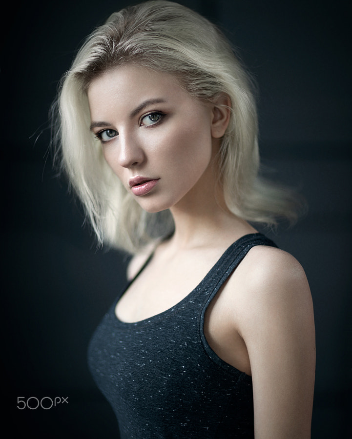 Yuliya By Mihail Mihailov 500px