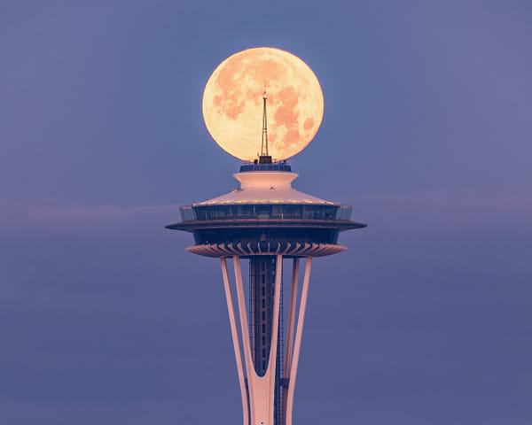 Seattle Space Needle and Full Moon by Dale Johnson / 500px