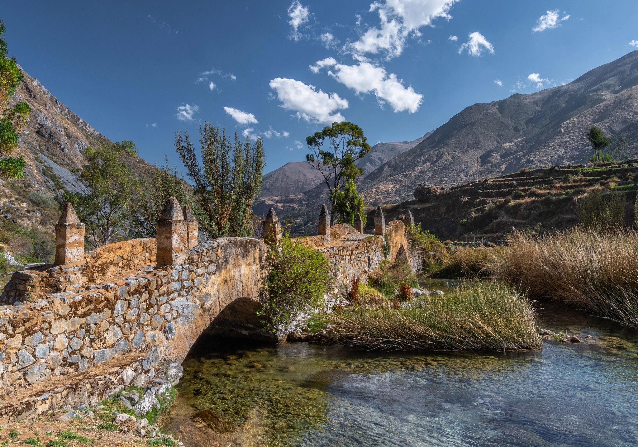 Ancient Stone Bridge Over a Clear River in Mountains | landscape photo ...