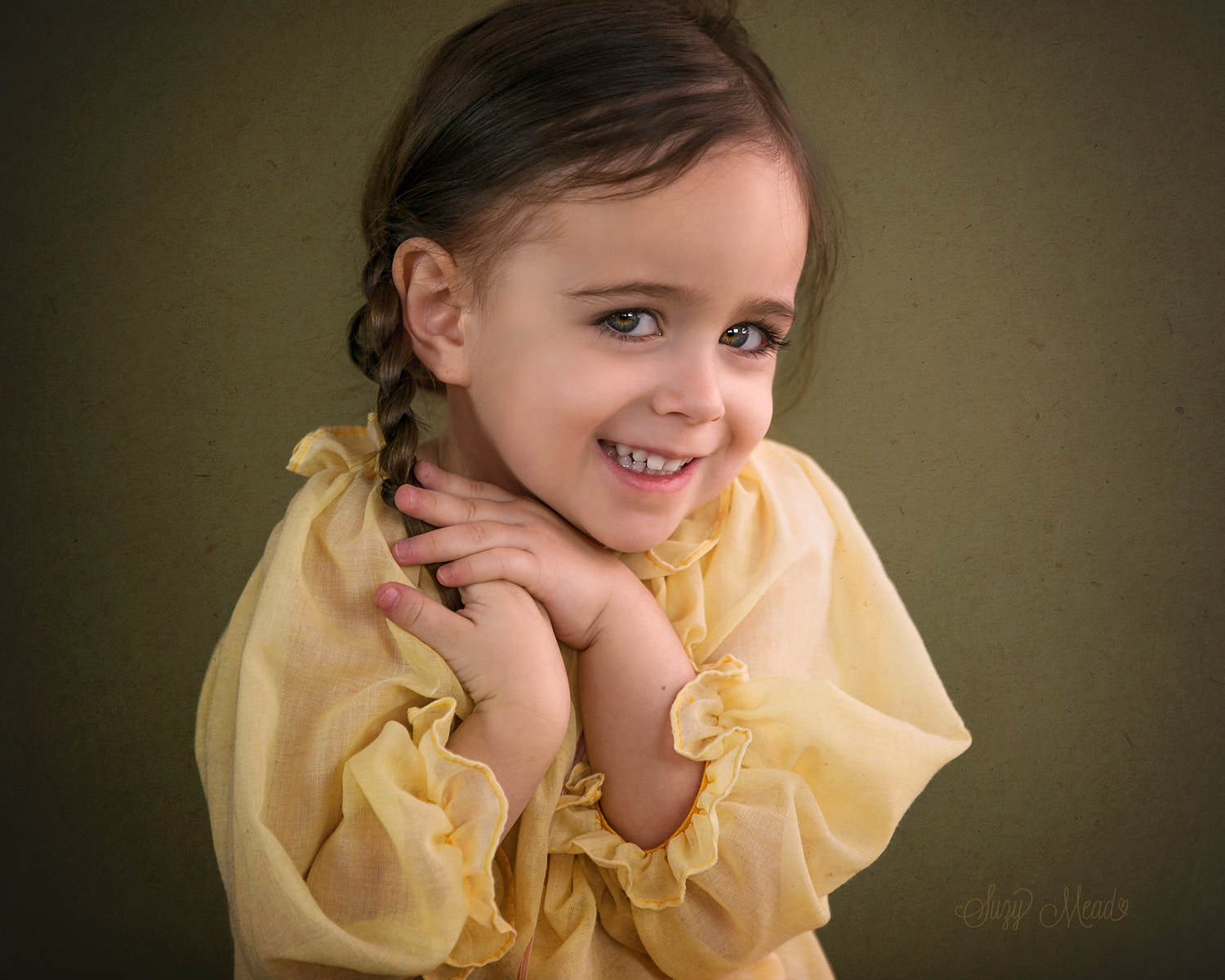 Mia by Suzy Mead / 500px