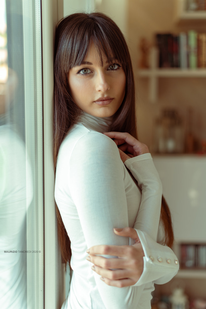 Andreea portrait by Maurizio Tancredi / 500px