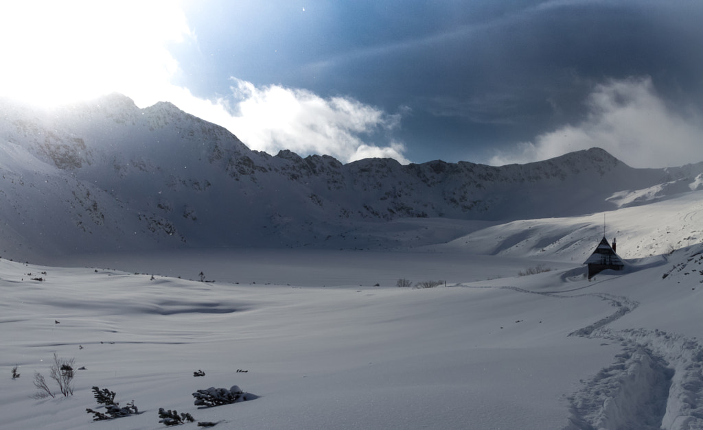 valley of blue shades by Roland Deme / 500px