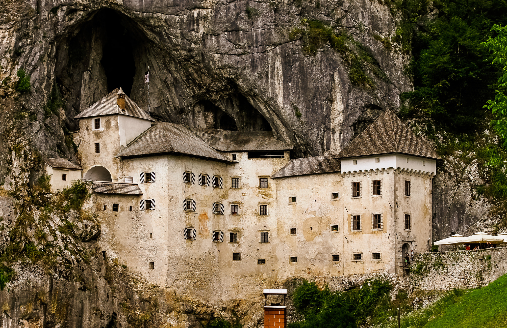 Burgen und Schlösser curated by Franziska🇨🇭🇨🇭 / 500px