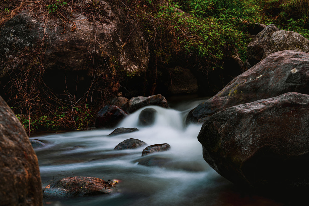 Waterfalls by Ròhâñ Bãñìk / 500px