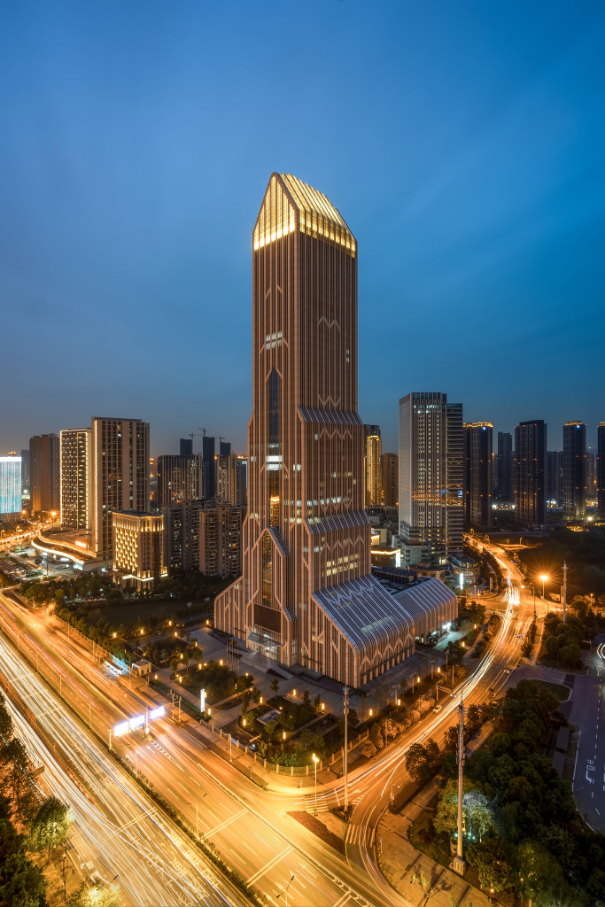 Changjiang Media Tower | WUHAN | 243m | 49 fl | SkyscraperCity Forum