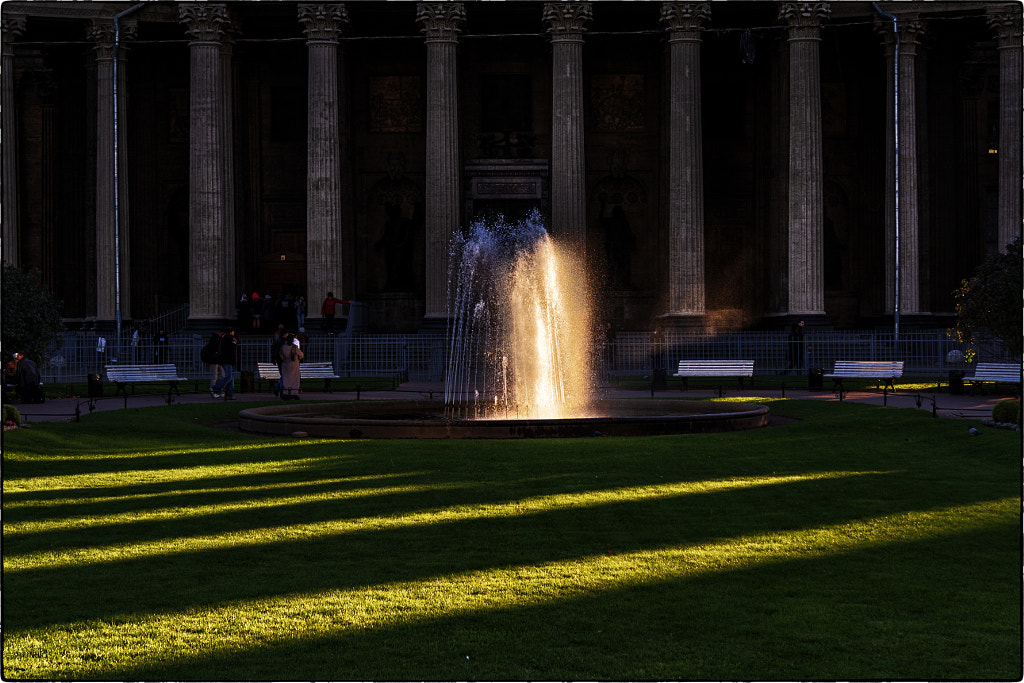 Fountain by Denis Yudin / 500px