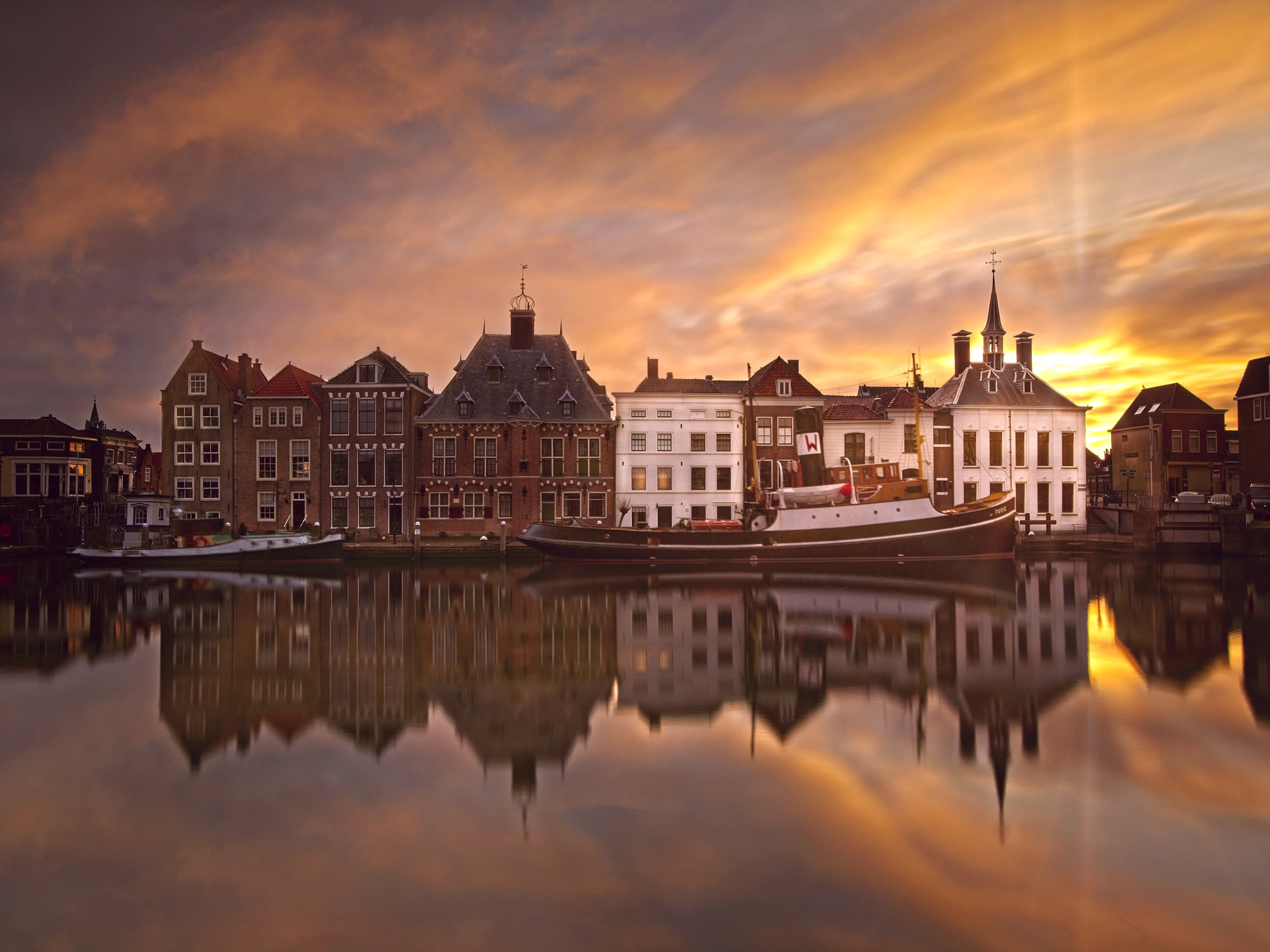 Epic Sunrise by Roger & Paula Berk / 500px