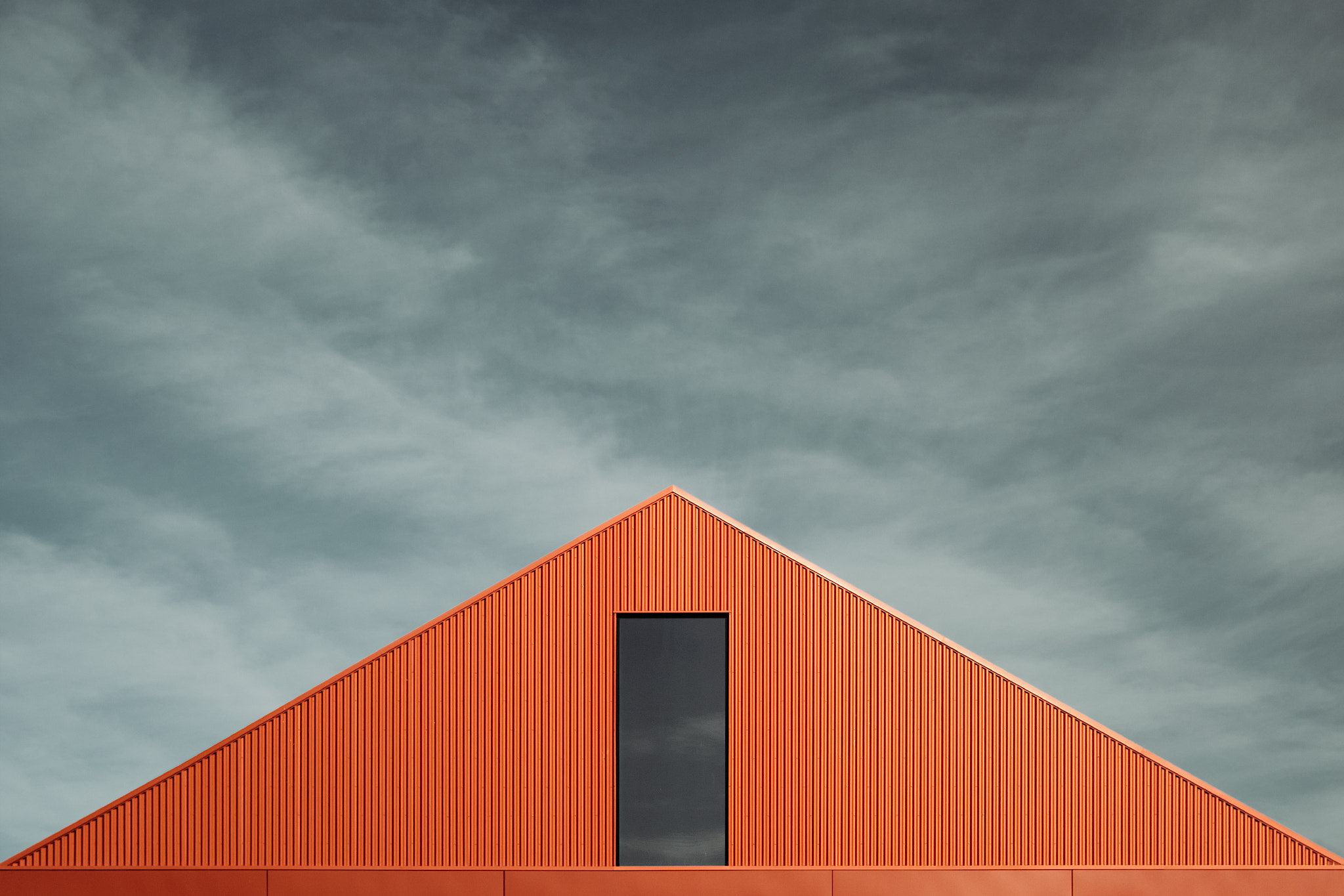 Minimal Triangle by Yann Fauchier / 500px