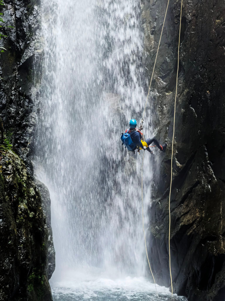 瀑降 by 后福 | 500px