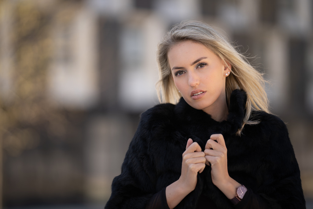 Lara by Mr. Ecker / 500px