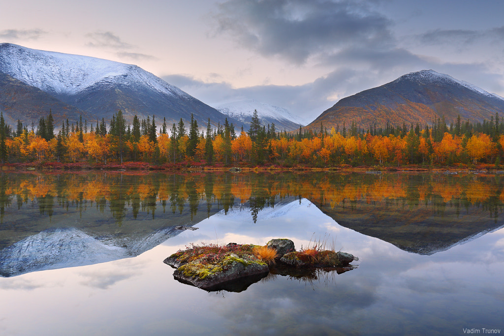 Mirror of the Khibiny Mountains by Vadim Trunov / 500px