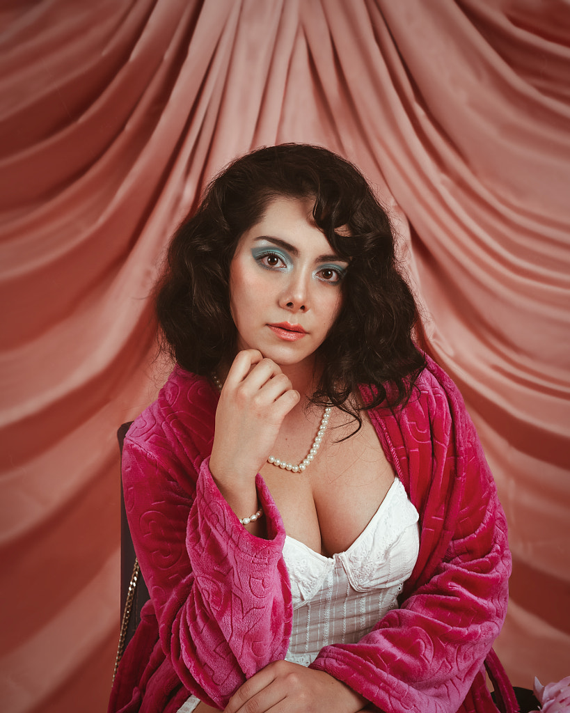 Karen by Isa Mejia / 500px