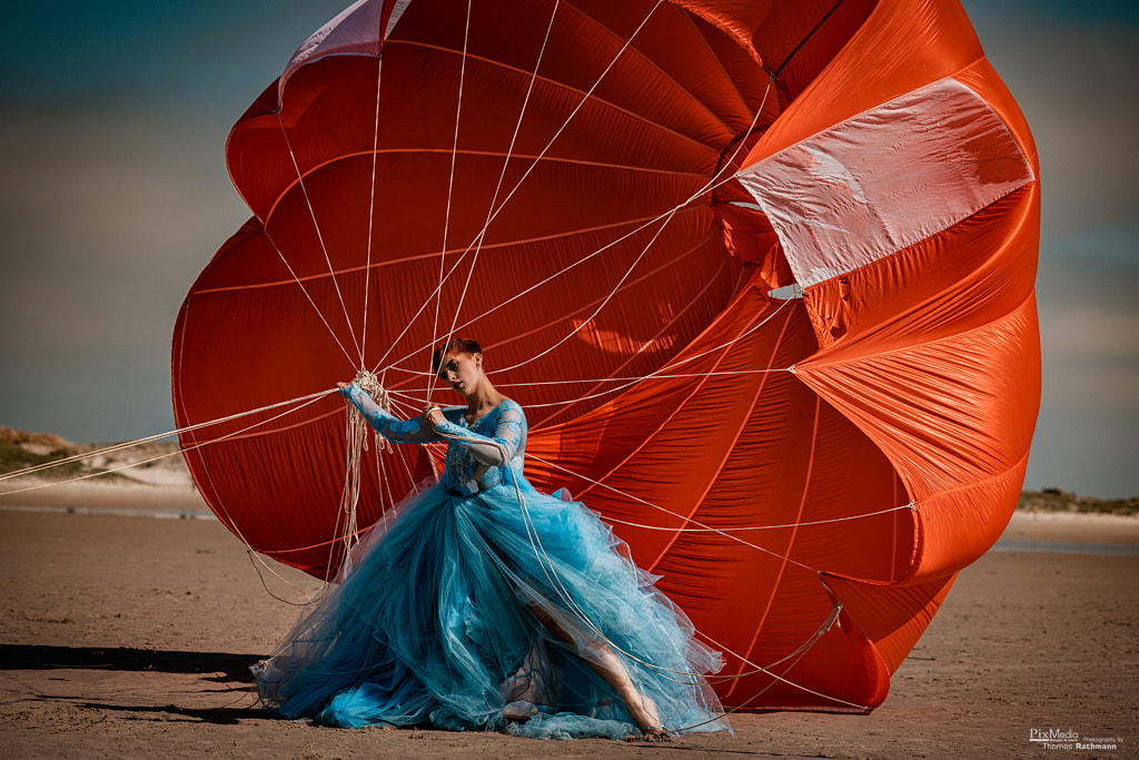 Fallschirmshooting by Thomas Rathmann / 500px