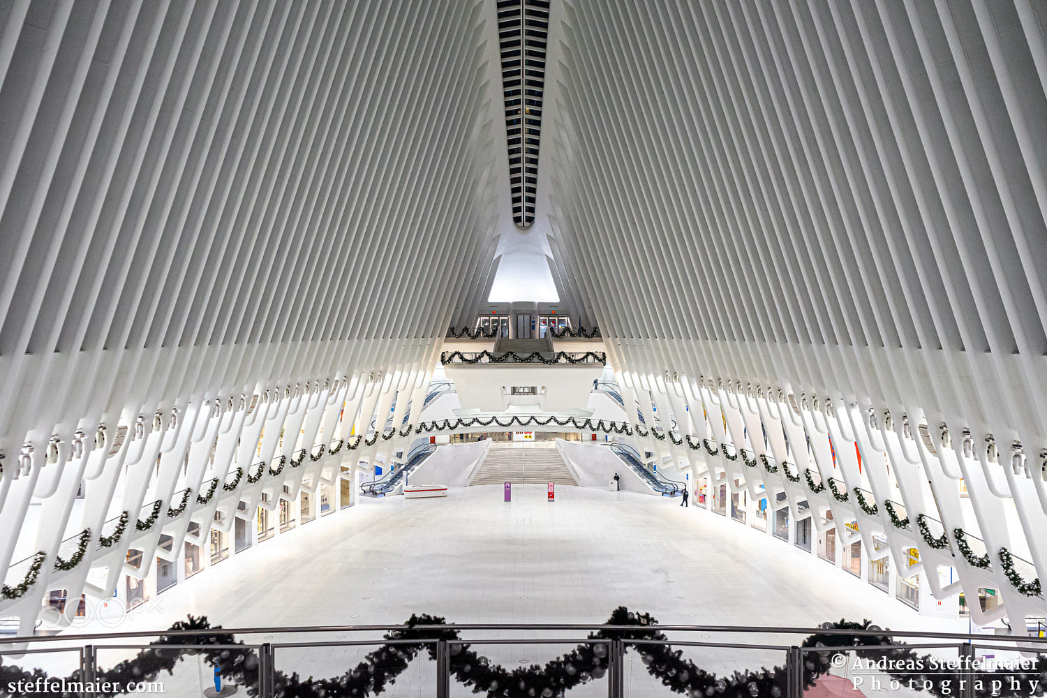 Inside the Oculus by Andreas Steffelmaier / 500px