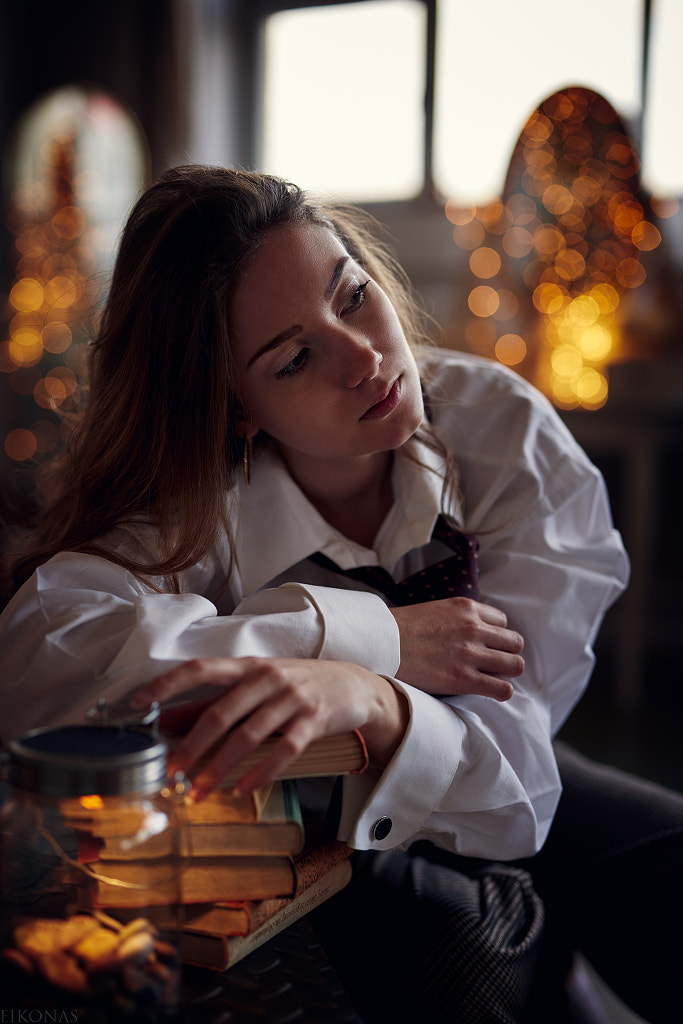 The Librarian by EIKONAS Painting With Light / 500px