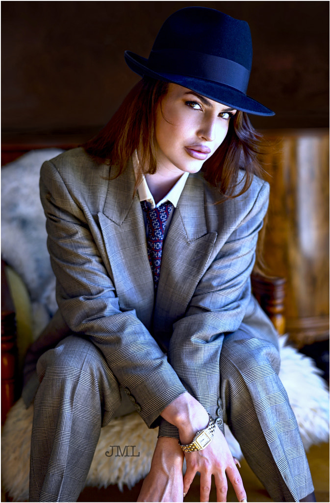 Dressed like a young man, she is so fashionable by Jean-Marc LENOIR / 500px