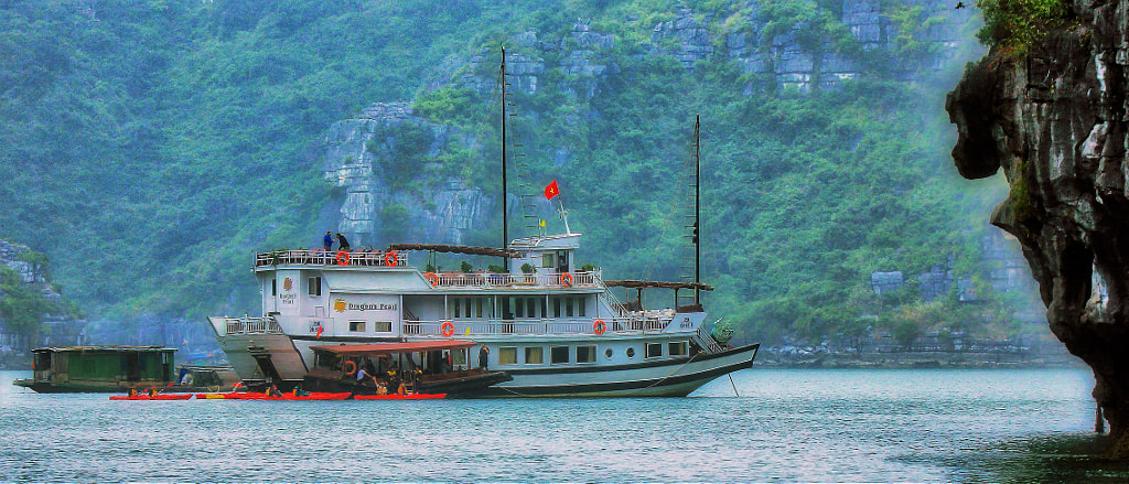 Sea travel by Khoi Tran Duc / 500px