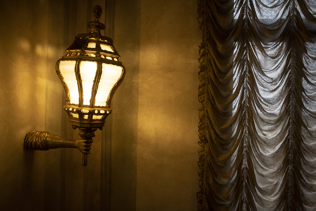 Lamp & Drape Gritti Palace 2022 by John Z Sadler / 500px