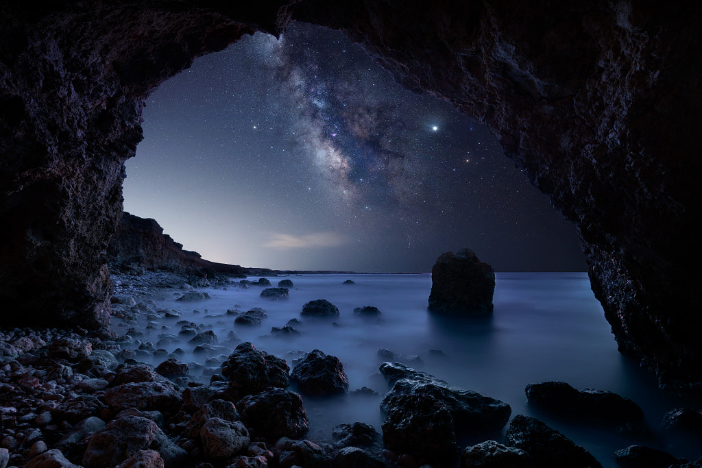 Lookings at the stars by Luca Sanna / 500px