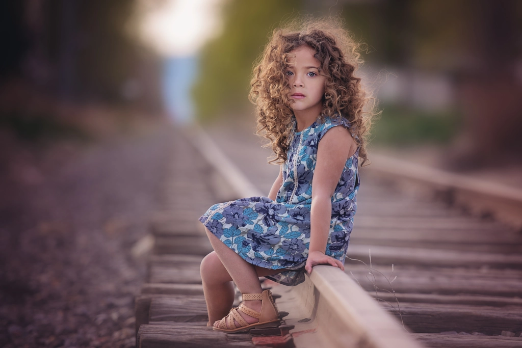 Glow by Amber Bauerle | Frosted Productions / 500px Glow by Amber Bauerle | Frosted Productions / 500px