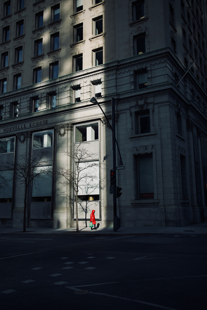 Red. by charles lafrance / 500px