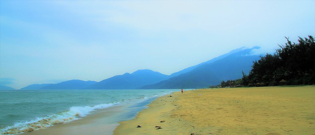 Lang Co beach by Khoi Tran Duc / 500px