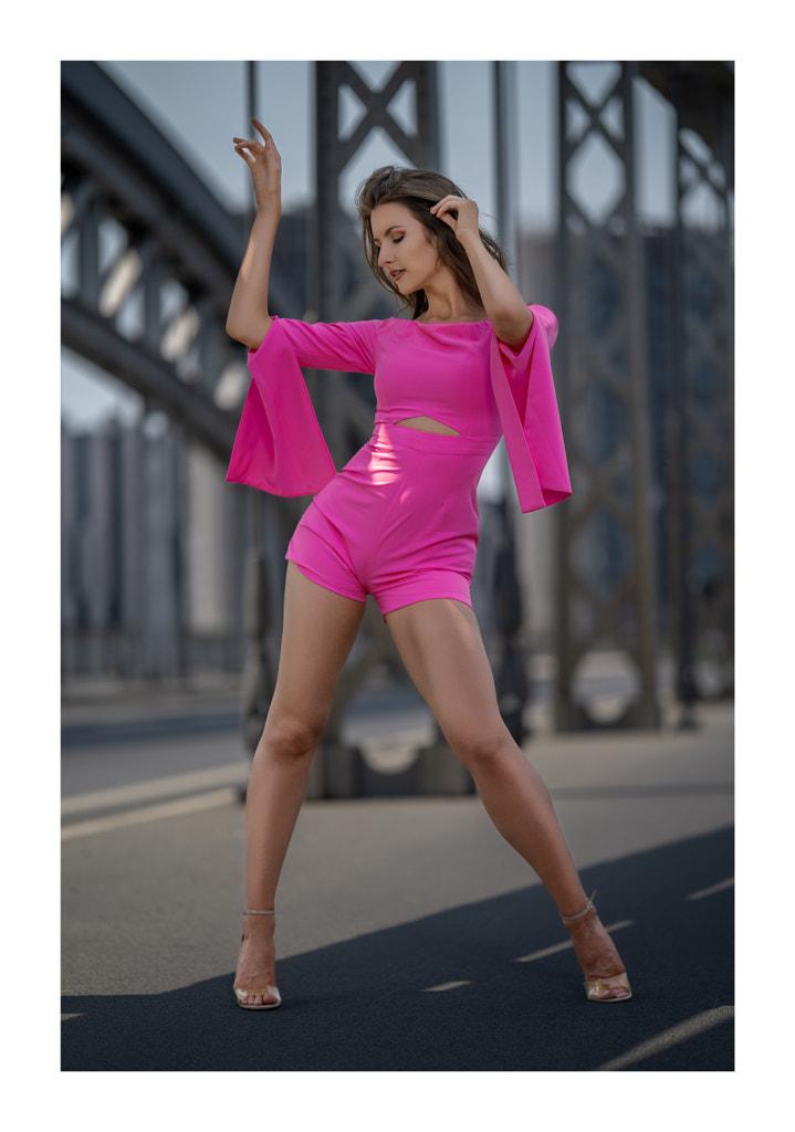 Pink spot by Markus Velten / 500px