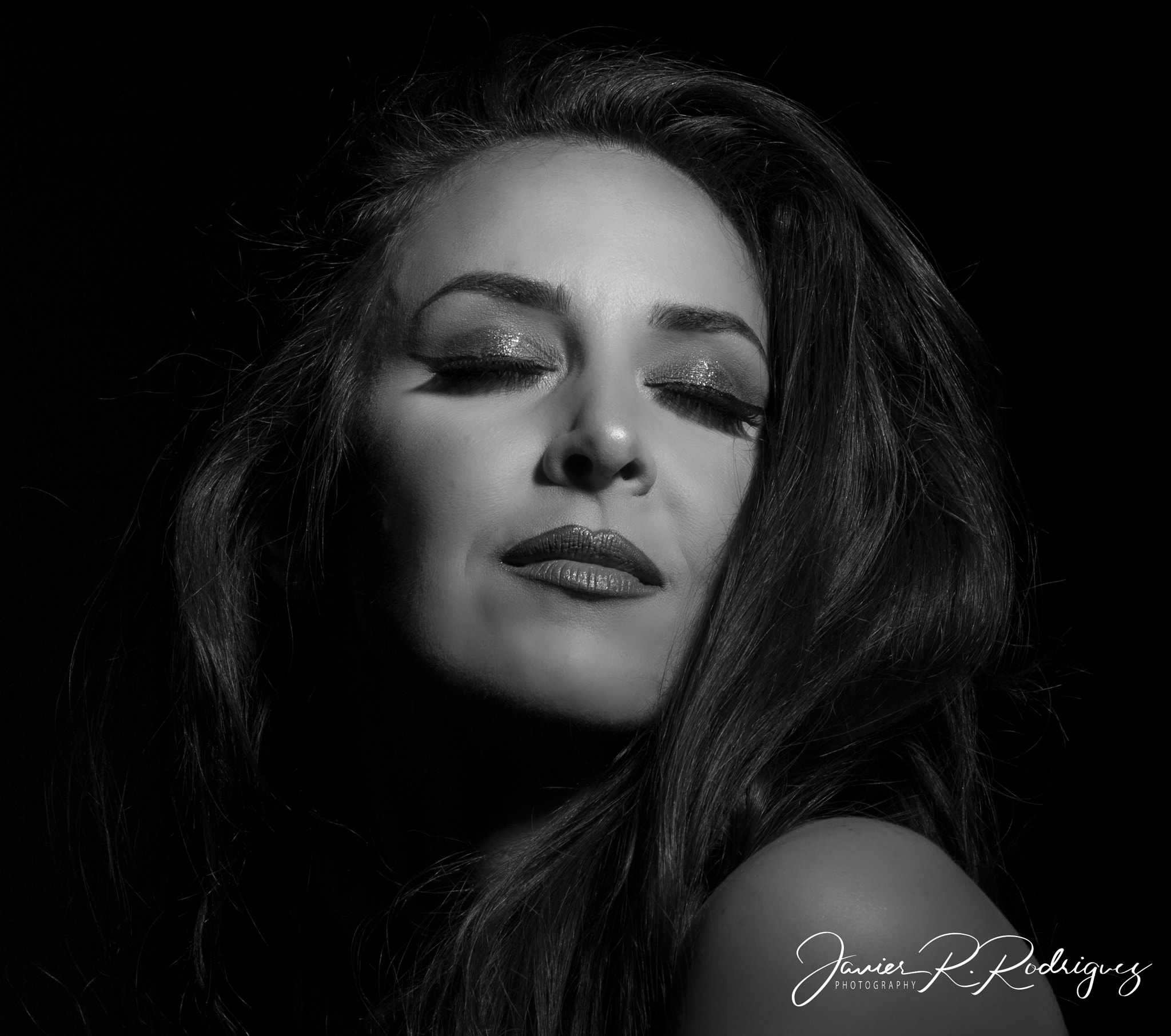 Elley by Javier Rodriguez / 500px