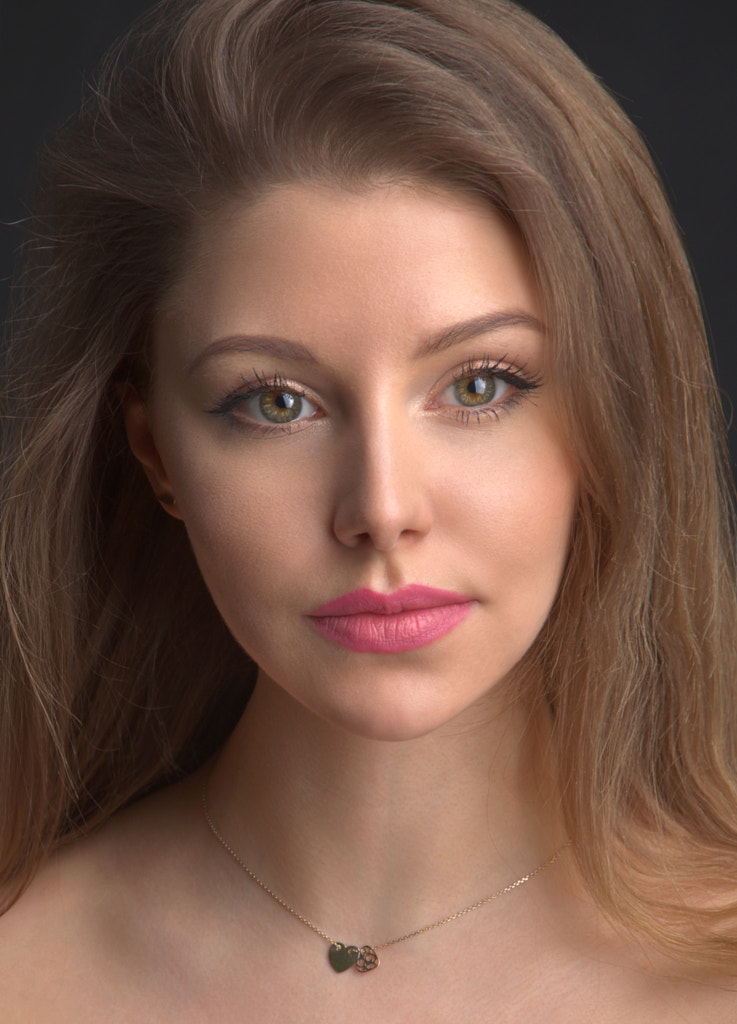 Karolina by Jerzy Górecki / 500px