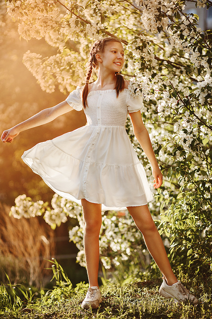 Alisa by Anton Zhilin / 500px