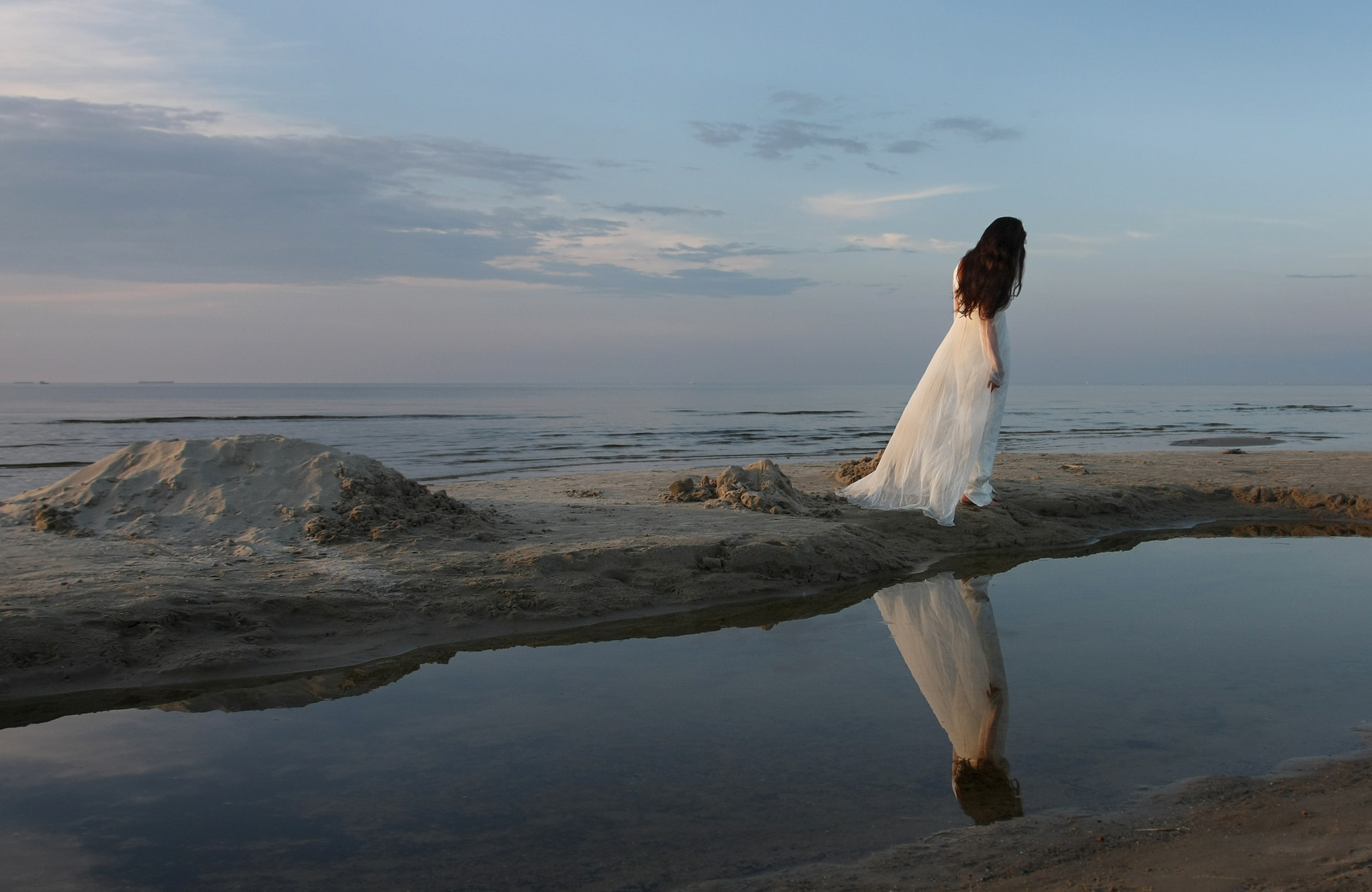 coast of ruined sand castles (3) by Helena Erte / 500px