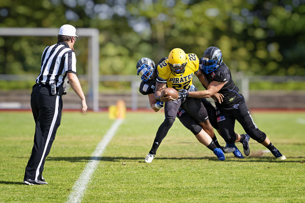 Under the eyes of the referee by Ernst Fritzemeier / 500px