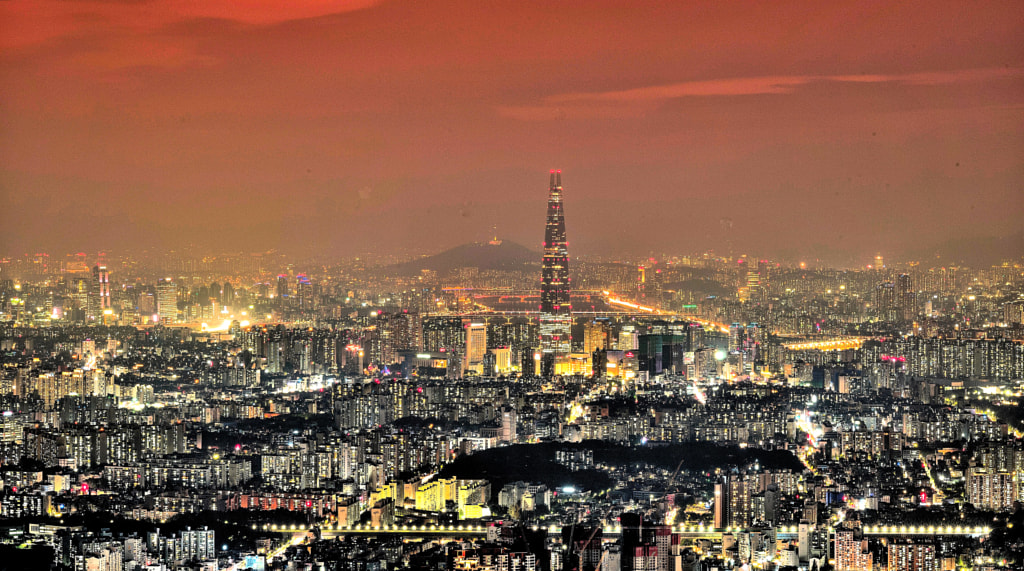 A night view of Seoul by Morosoph Yun / 500px