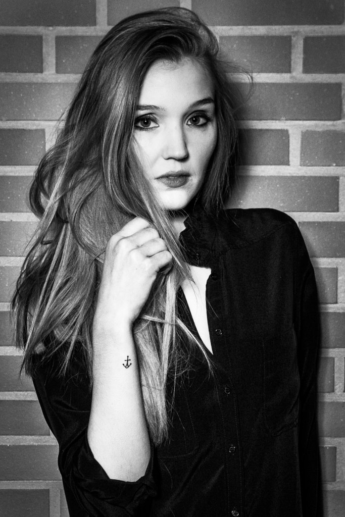 Sarah by Christophe TATTU / 500px