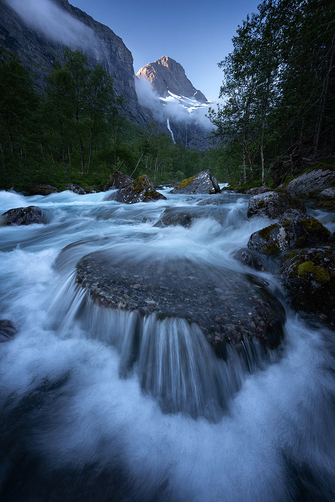 A morning at the river by Sven Broeckx / 500px