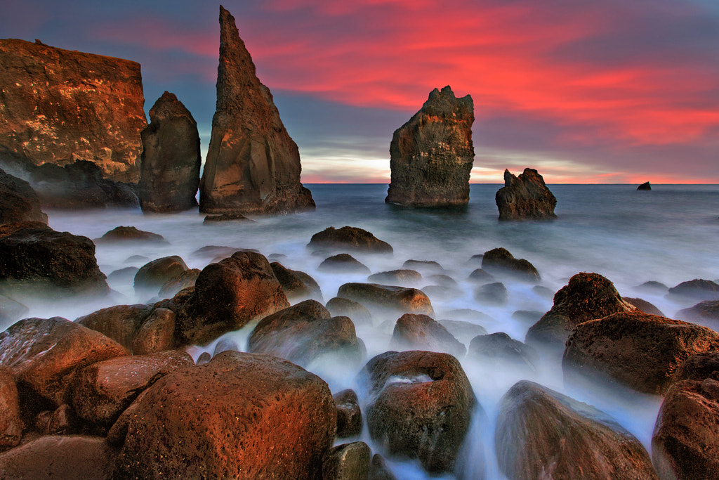 Devils Rock by Christian Lim / 500px