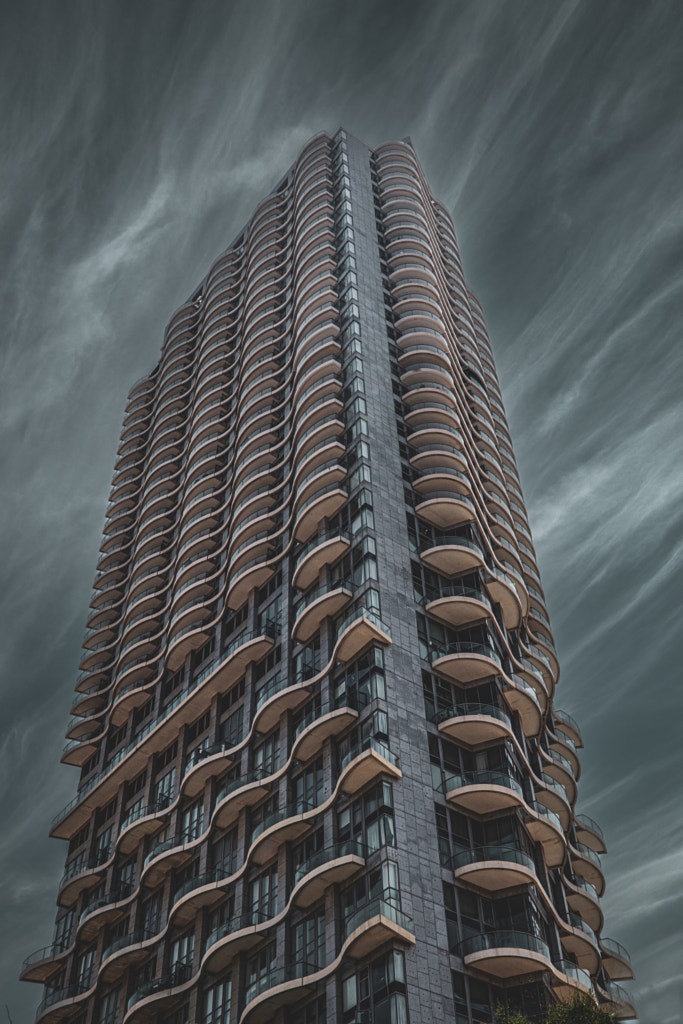 Balcony wave tower by Sharon Levy / 500px