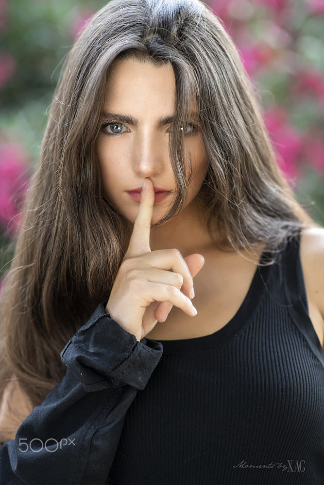 Shut up! by Angel Garcia / 500px