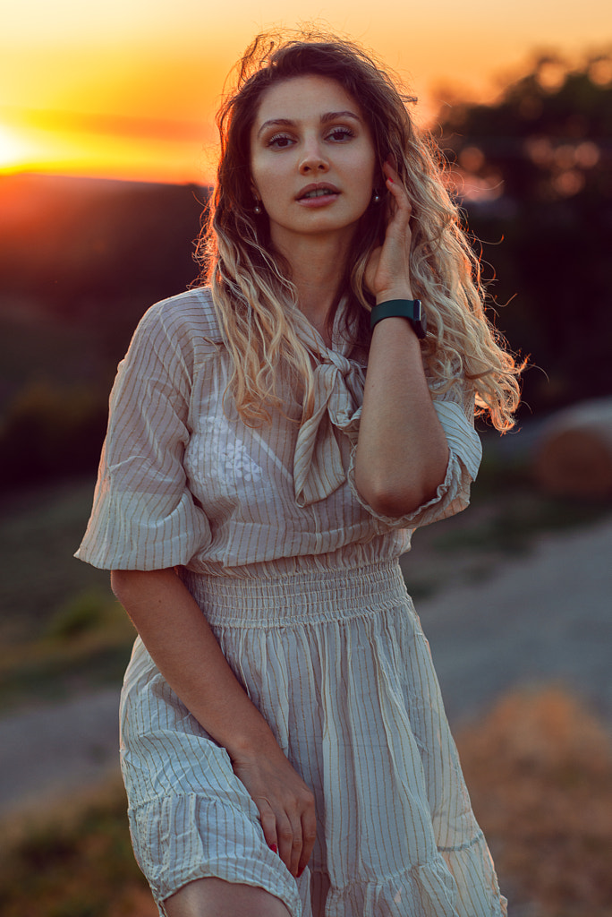 Alina by Luca Foscili / 500px