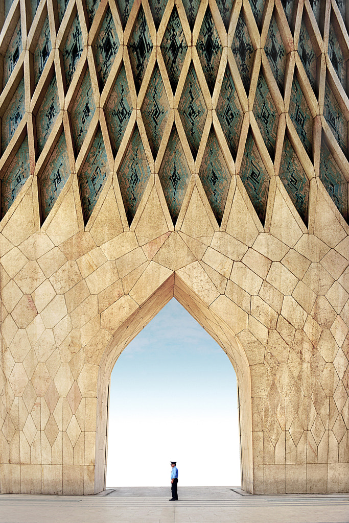 Guardian by Mohammad Dadsetan / 500px