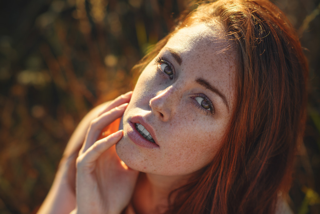 Amy by Luca Foscili / 500px