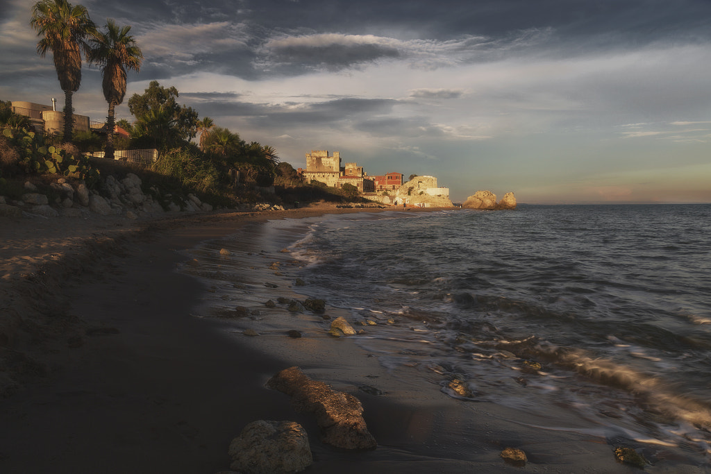 Il castello di Falconara by Antonio Cafà / 500px