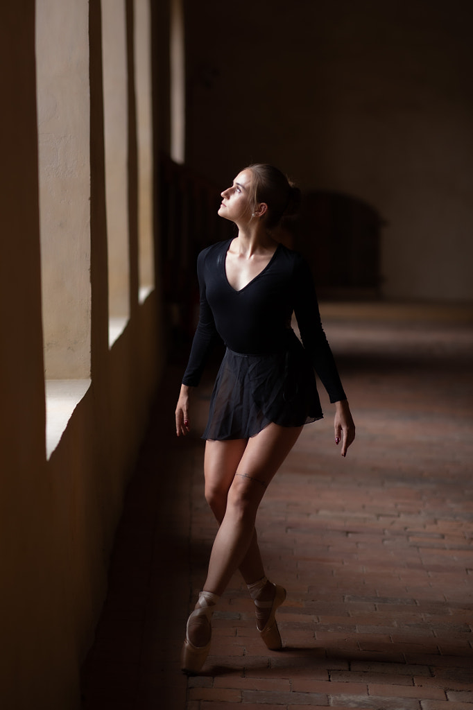 Tänzerin by Frank Reinbold / 500px